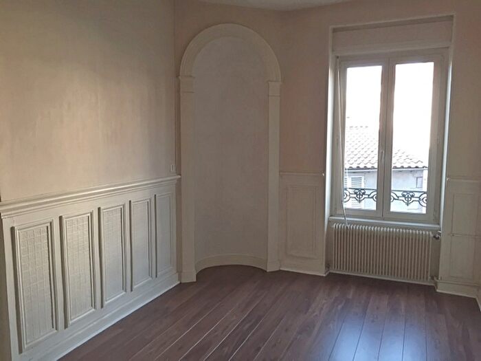 Appartement à louer - Clermont-Ferrand, Delille, Cathédrale, La Gare - 3 pièces - 2 chambres