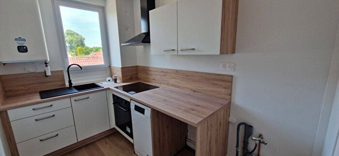 Appartement à louer - Trévois-Croncels, Troyes - 3 pièces - 2 chambres