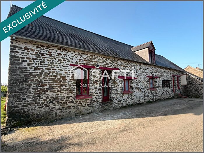 Maison à vendre - Saint-Cyr-en-Pail - 5 pièces - 4 chambres