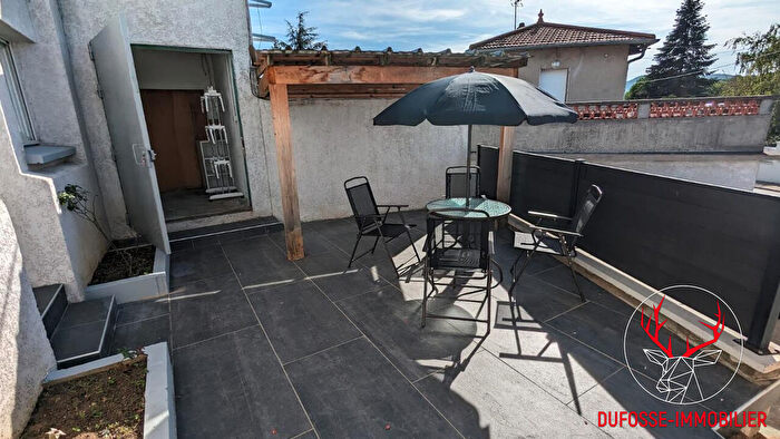 Neuville-sur-Saône - Maison 3 pièces à vendre