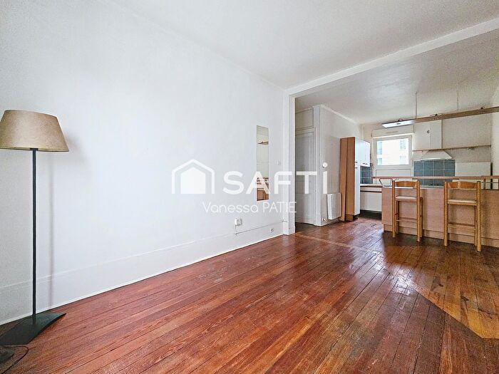 Appartement à vendre - Vanves, Centre Saint-Rémy - 2 pièces - 1 chambre