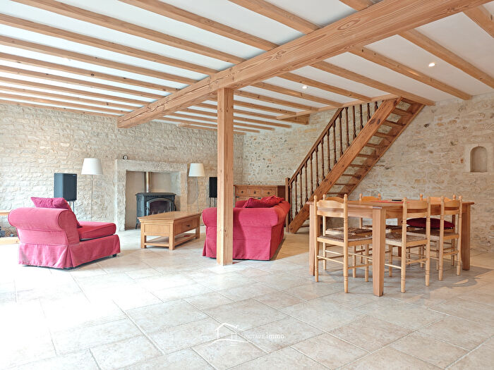 Maison à vendre - Lezay - 3 pièces - 2 chambres