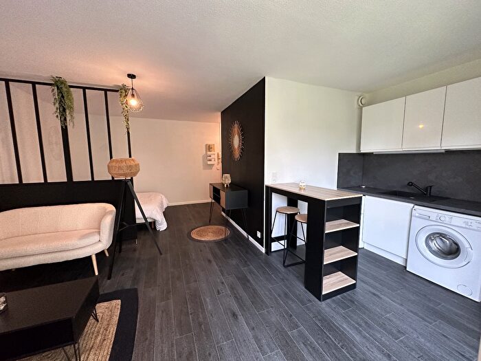 Appartement à louer - Pau, Pau Nord - 1 pièce