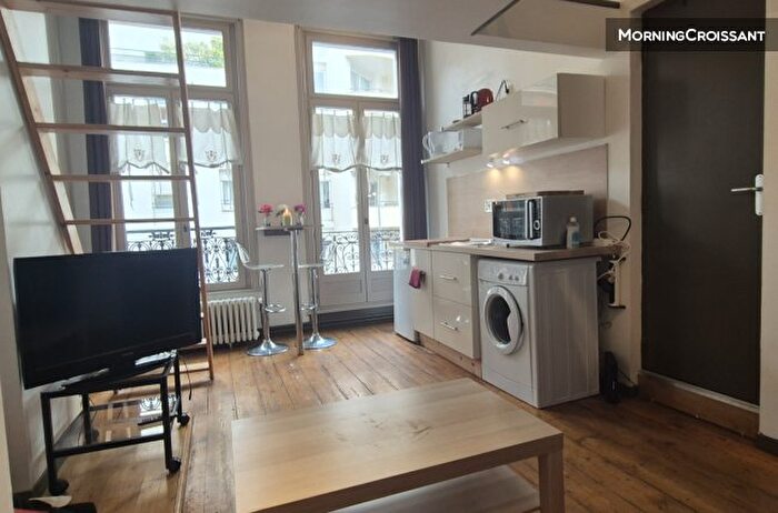 Appartement à louer - Lille, Centre-ville, Euralille - 2 pièces - 1 chambre