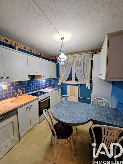 Appartement à vendre - Saint-Avold, Wenheck - 4 pièces - 3 chambres