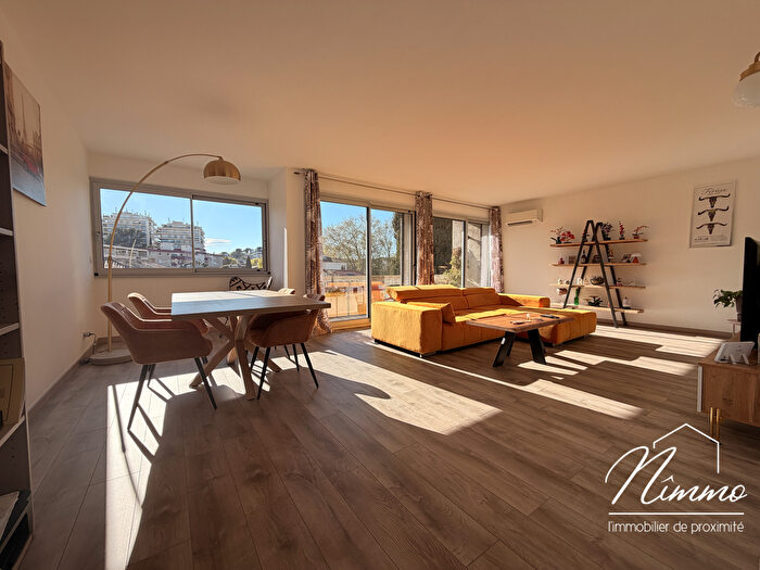 Appartement à vendre - Nîmes, Jean Jaurès - 4 pièces - 2 chambres