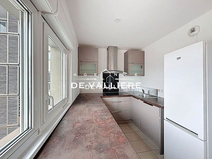 Appartement à louer - Nanterre, Parc Nord - 4 pièces - 3 chambres