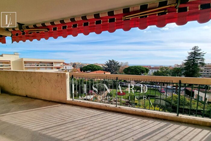 Appartement à vendre - Vallauris - 4 pièces - 3 chambres