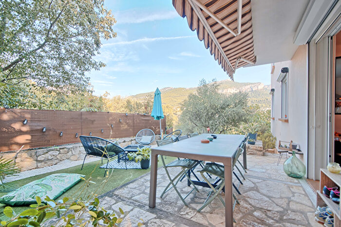 Appartement 4 pièces à Toulon, Ubac, Dardennes, Barbasse, Mont Faron, à vendre