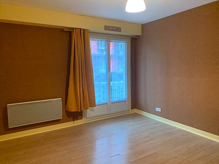 Appartement à louer - Sud Ville, Chartres - 1 pièce