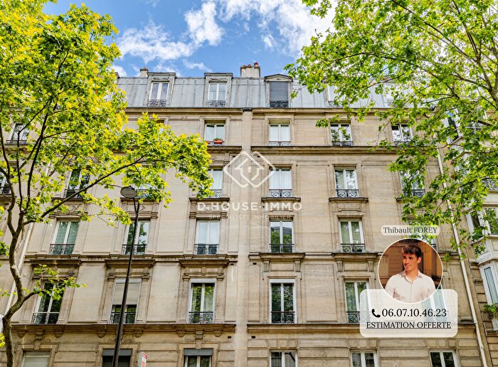 Appartement 2 pièces à vendre - Paris 18ème, Porte de Clignancourt, Porte Montmartre, Moskowa