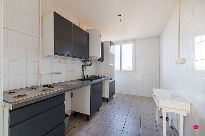 Saint-Priest, Village : Appartement 4 pièces à vendre