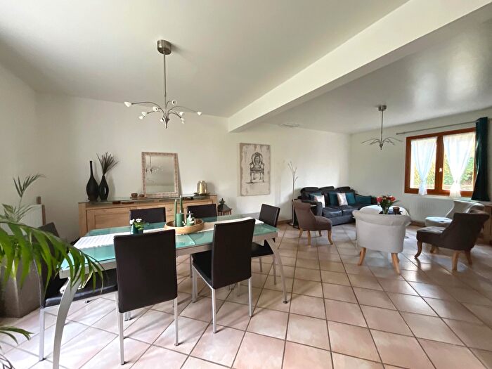 Maison à vendre - Vauchelles-les-Quesnoy - 5 pièces - 4 chambres