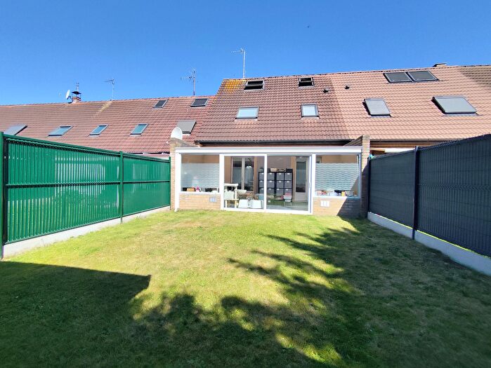 Maison 5 pièces à vendre à Neuville-en-Ferrain
