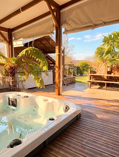 Maison à vendre - Sainte-Florence - 6 pièces - 3 chambres