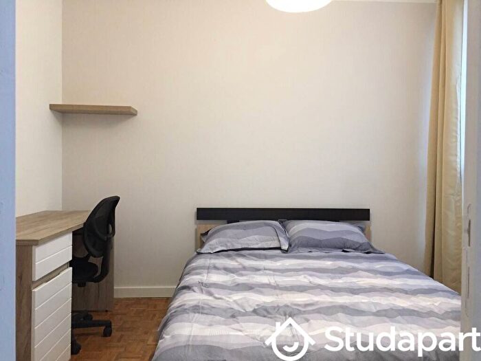 Appartement à louer - Hameau-Lebisey, Hérouville-Saint-Clair - 1 pièce - 3 chambres