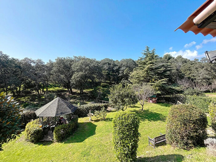 Maison à vendre - Saint-Raphaël, Dramont - 4 pièces - 3 chambres