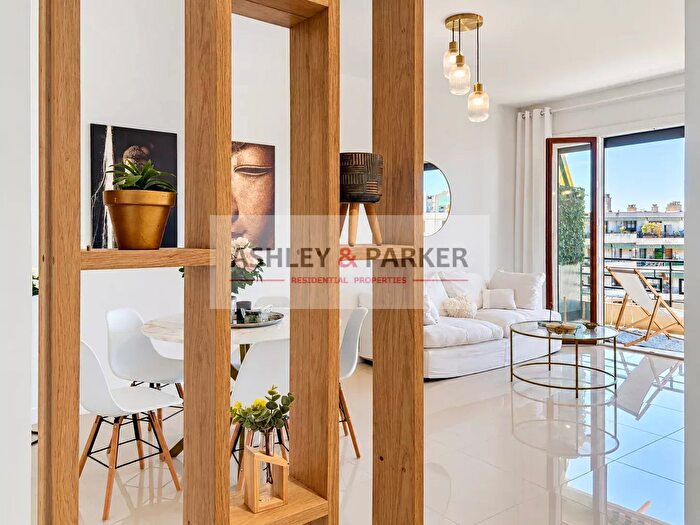 Nice, Caucade : Appartement 2 pièces à vendre