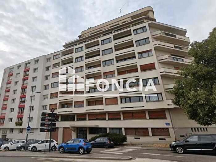 Appartement à louer - Bondonville-Scarpone-Libération, Nancy - 3 pièces - 2 chambres