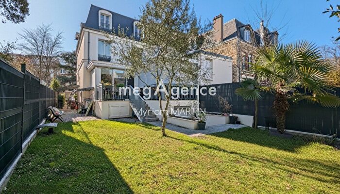 Maison à vendre - Enghien-les-Bains - 9 pièces - 4 chambres