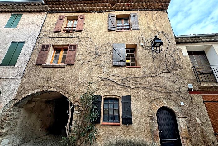 Maison à vendre - Régusse - 4 pièces - 3 chambres
