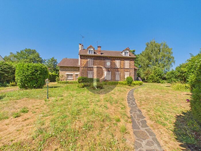 Vauhallan - Maison 9 pièces à vendre