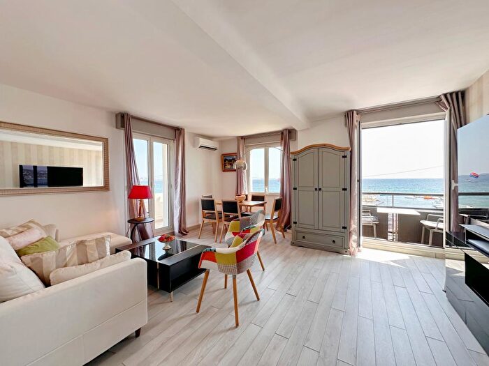 Appartement à vendre - Cannes, Bocca Sud - 2 pièces - 1 chambre