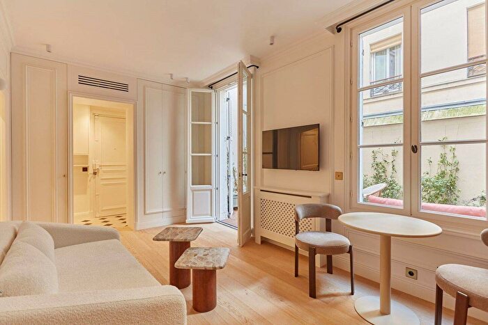Gros Caillou, Paris 7ème arrondissement : Appartement 2 pièces à louer