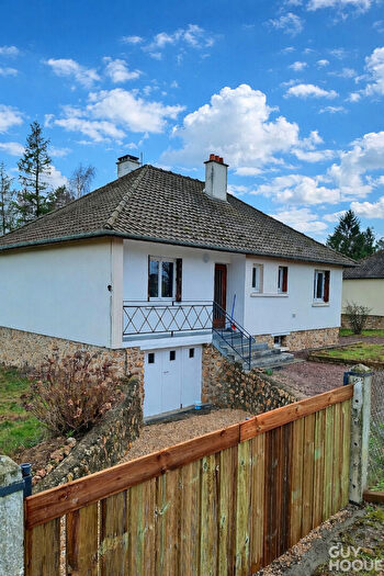 Maison à louer - Bernay - 4 pièces - 2 chambres