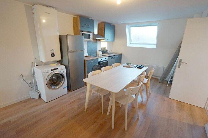 Appartement 3 pièces à Lille, à louer