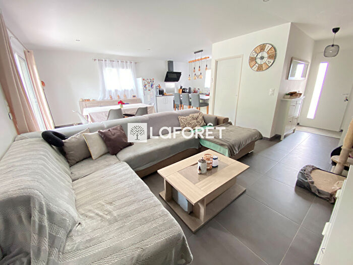 Sainte-Hélène : Maison 5 pièces à louer