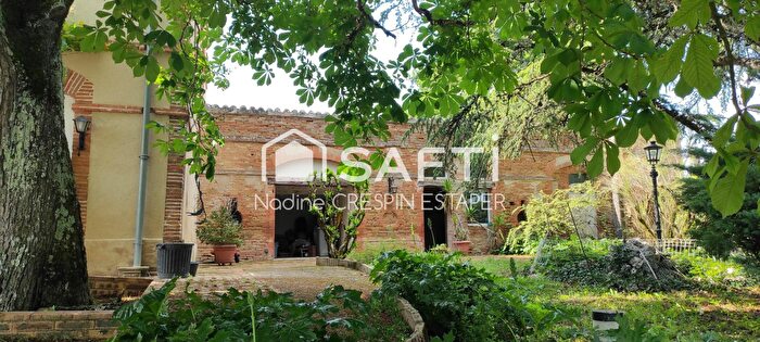 Maison à vendre - La Salvetat-Belmontet - 11 pièces - 4 chambres