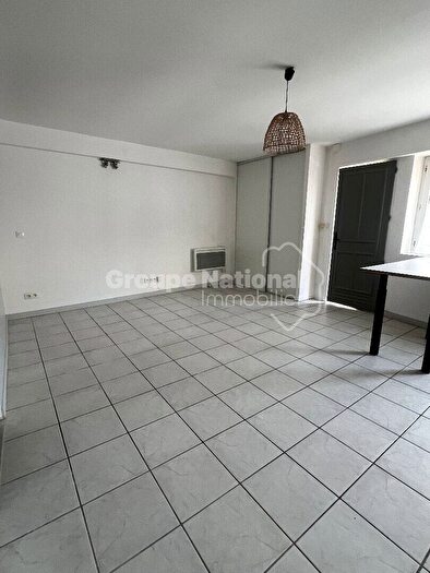 Appartement à louer - Le Cailar - 2 pièces - 1 chambre