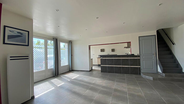 Maison à vendre - Monthou-sur-Cher - 4 pièces - 3 chambres