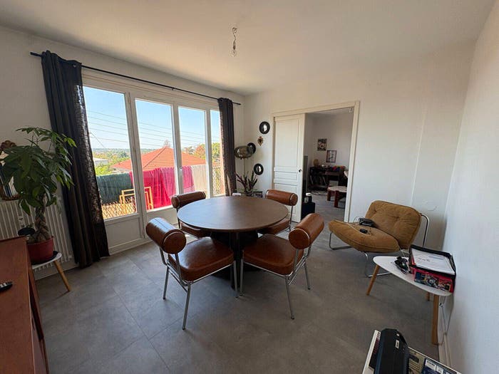 Bellevue les Ozieres, Yzeure : Appartement 3 pièces à louer