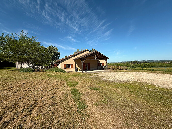 Maison à vendre - Allez-et-Cazeneuve - 8 pièces - 4 chambres