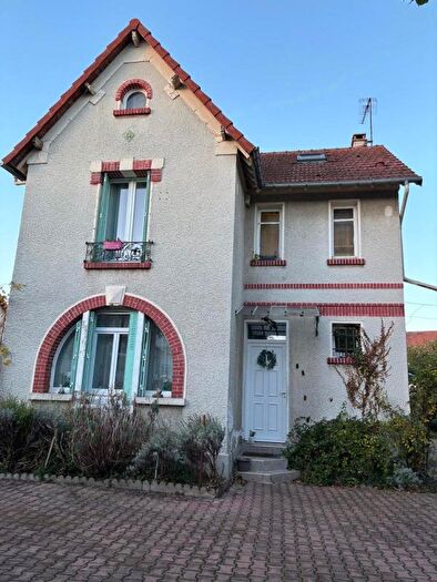 Maison à vendre - Porcheville - 7 pièces - 5 chambres