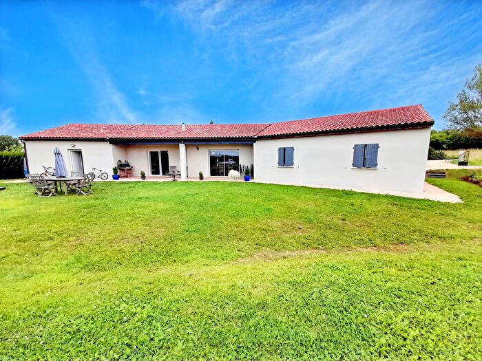 Maison à vendre - Sainte-Sabine-Born - 5 pièces - 4 chambres