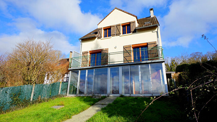 Maison à vendre - Nézel - 10 pièces - 7 chambres