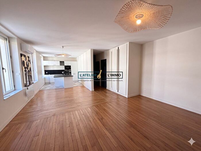 Appartement 3 pièces à Palais de Justice-Saint Eusebe-Pont, Auxerre, à louer