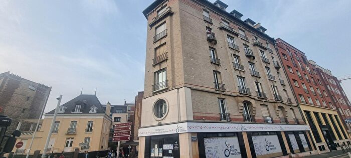 Appartement à vendre - Nanterre, Chemin de lîle - 3 pièces - 2 chambres