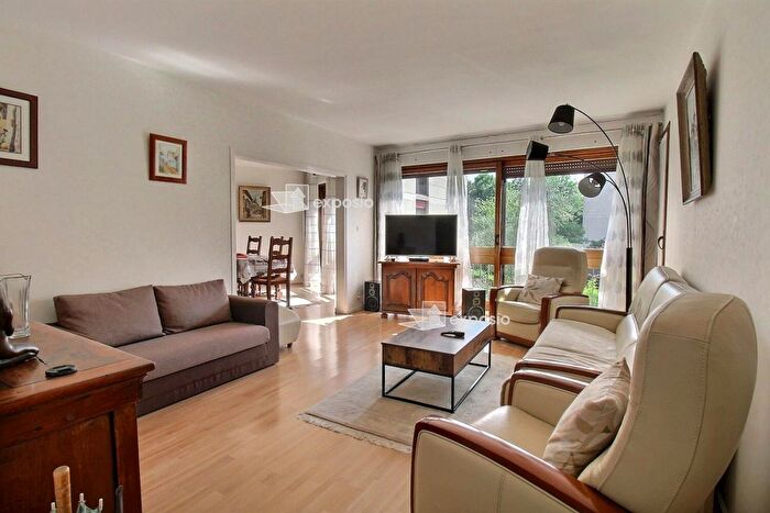 Appartement à vendre - Ris-Orangis, La Aunette - 4 pièces - 2 chambres