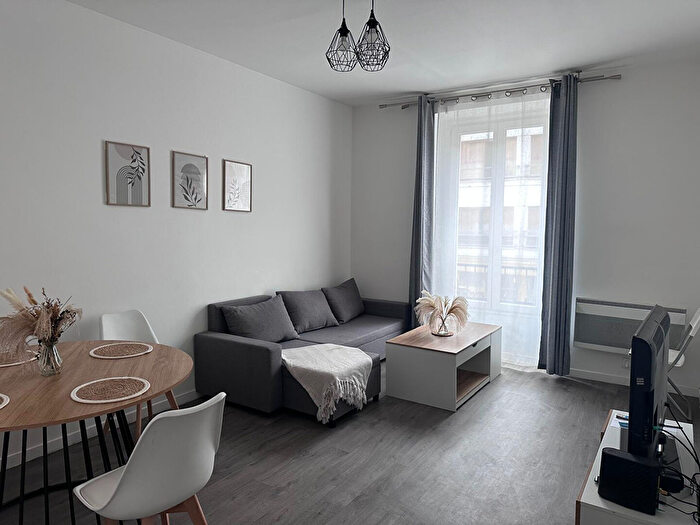 Appartement à vendre - Saint-Denis, République, Gare - 2 pièces - 1 chambre