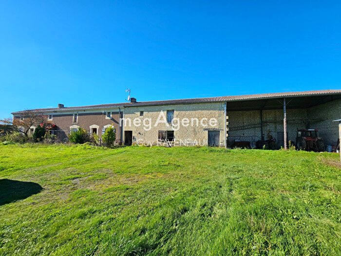 Maison à vendre - Montreuil-Bellay - 6 pièces - 1 chambre