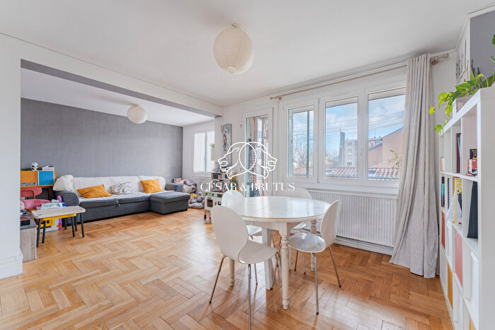 Appartement à vendre - Lyon e , La Plaine, Santy - 3 pièces - 2 chambres