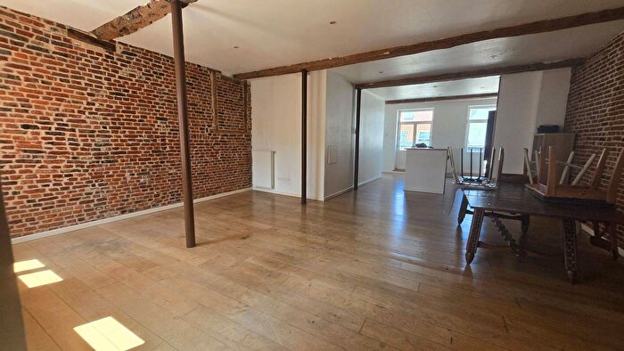 Appartement à louer - Centre, Lille - 4 pièces - 3 chambres