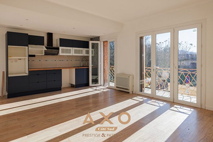 Maison à vendre - Meyreuil - 4 pièces - 3 chambres