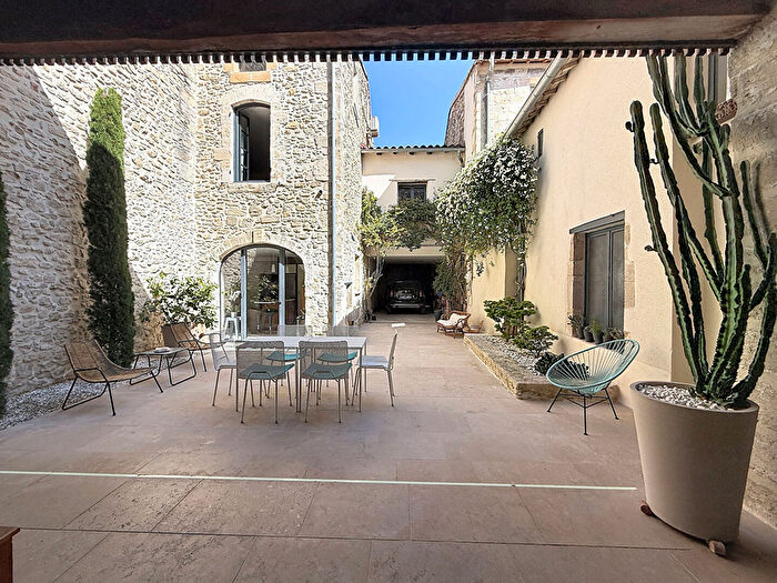 Maison 5 pièces à Aramon, à vendre
