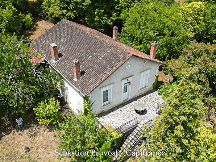 Agonac - Maison 5 pièces à vendre
