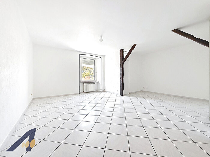 Pont-de-Roide-Vermondans : Appartement 3 pièces à vendre